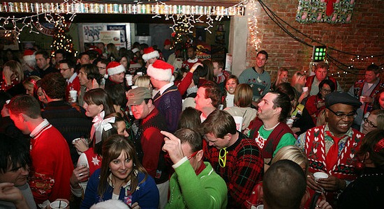 Holiday Get Togethers: A How to Guide | Mogo